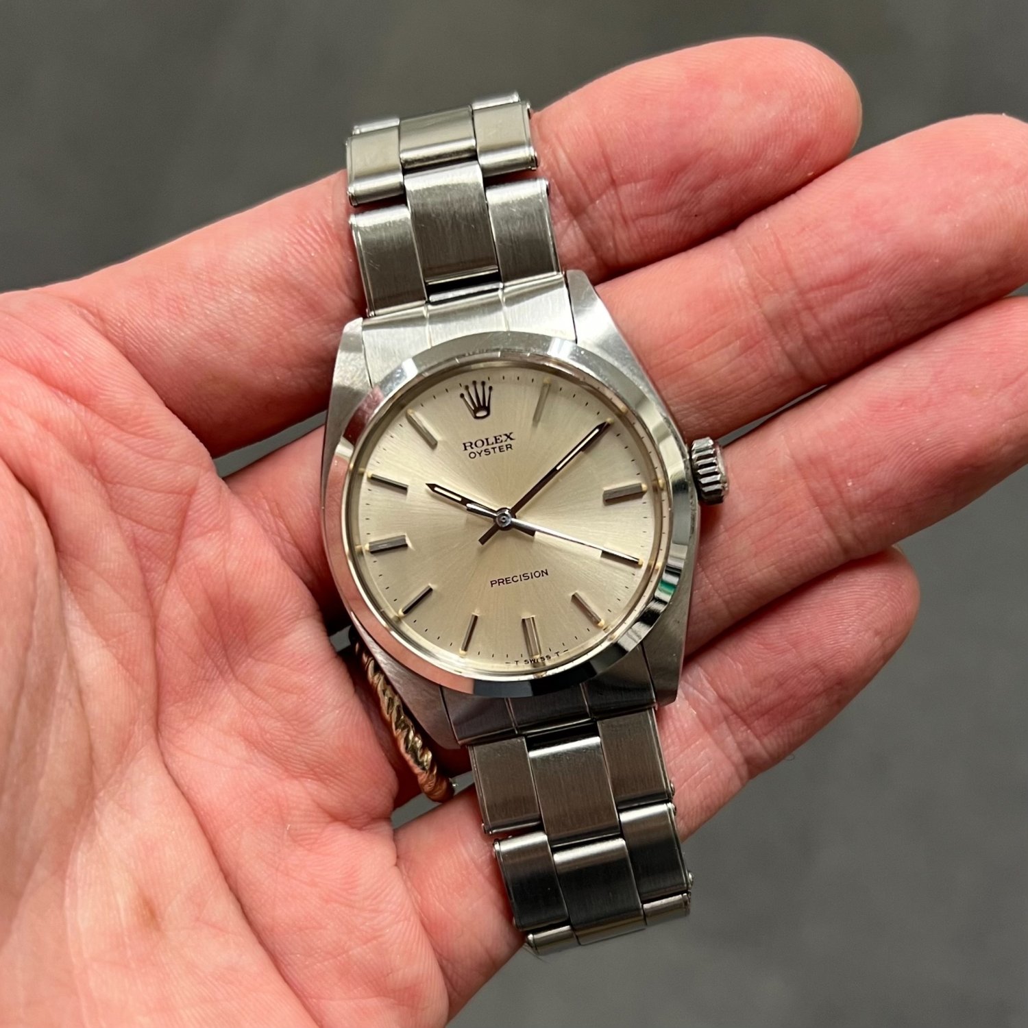 ロレックス オイスター Ref.6426 シルバーダイヤル ヴィンテージ 255203｜ロレックス専門店クォーク